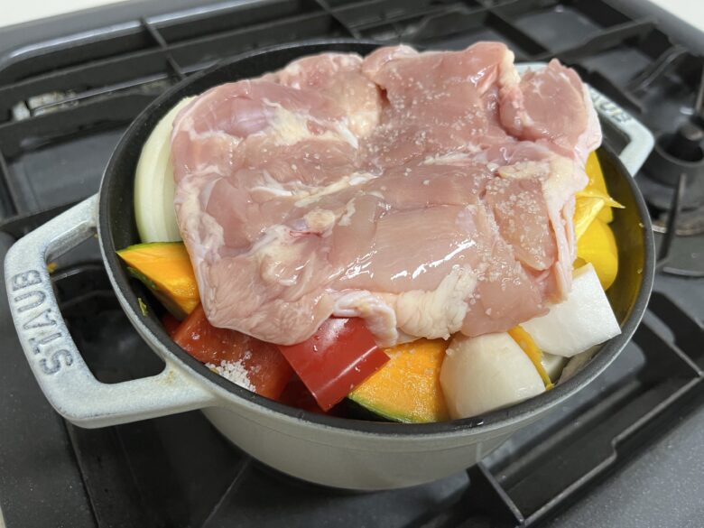 staub,ストウブ,ストウブ鍋,ストウブ初心者,料理初心者,料理女子,staub鍋のある暮らし,蒸し料理,鍋,料理好き,ピコココット,ココ ...